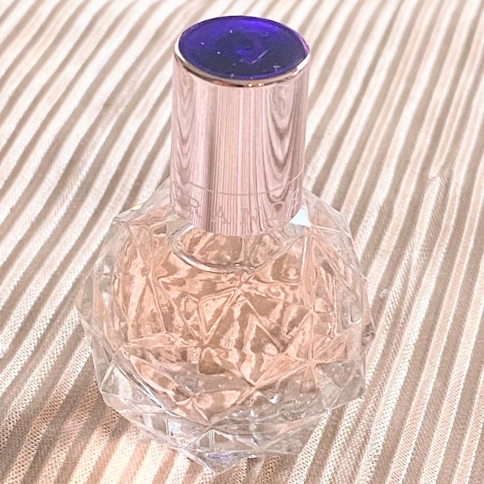 ARIANA GRANDE choose CLOUD ARI SWEET CANDY MOD VANILLA BLUSH GOD IS A ...