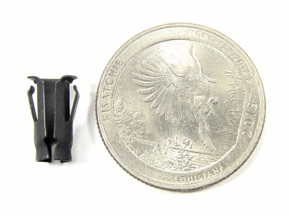 Ford Truck Barrel Clips- Fit 7/32" Hole- 3/16" Stud- Emblem Trim etc ...