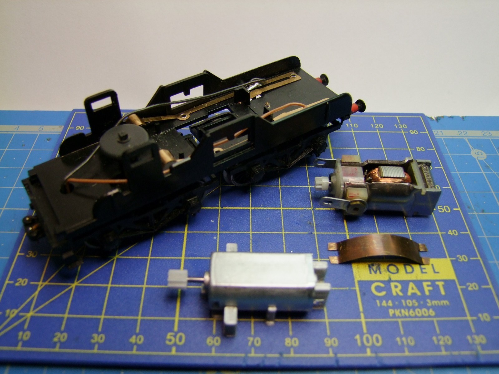 Kit Motorisation TENDER locomotive vapeur JOUEF HO 141P-141R-241P-231K ...