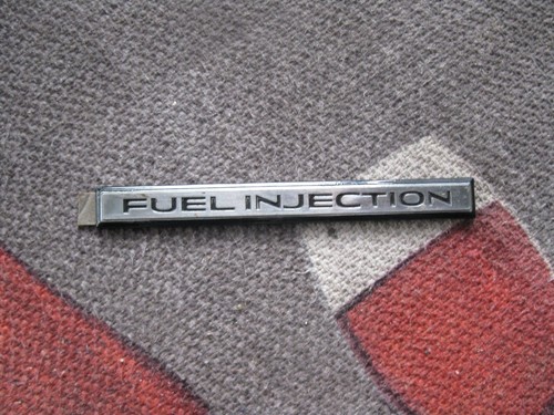1987 Chevrolet silverado GMC tailgate FUEL INJECTION Emblem OEM Square ...