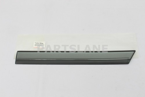 Toyota Land Cruiser 95-97 FZJ80 OEM Rear Left Outside Door Moulding ...