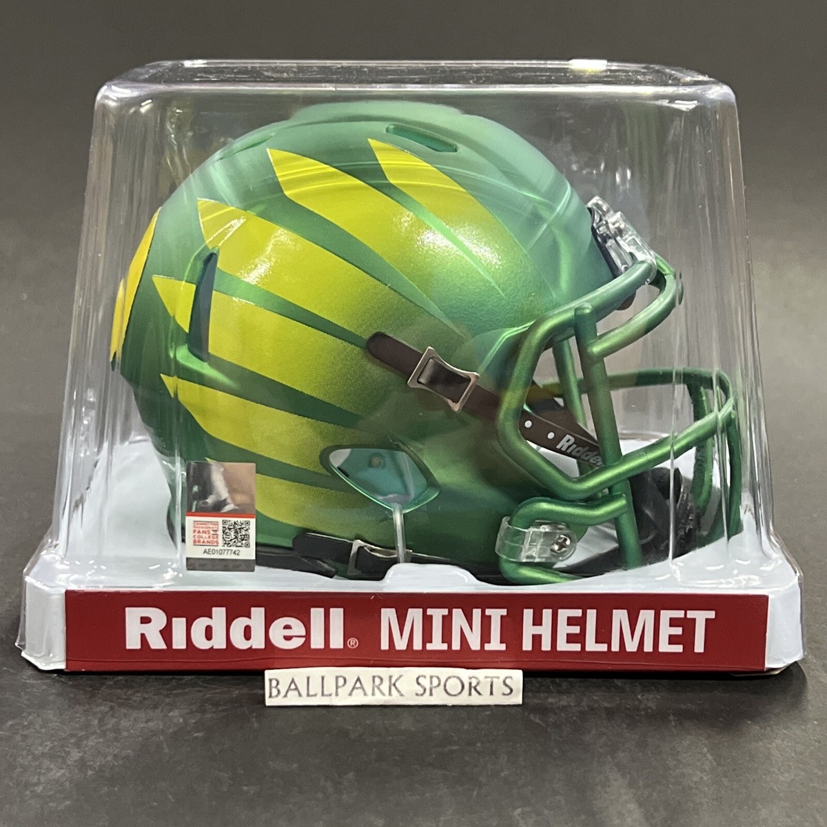 Oregon Mini Helmets Joey Harrington Signed OREGON DUCKS RIDDELL Mini