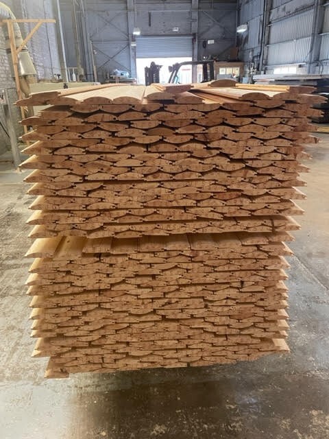 24MM THICK HEAVY DUTY PINE REDWOOD TIMBER LOGLAP CLADDING 4.2M LENGTH ...