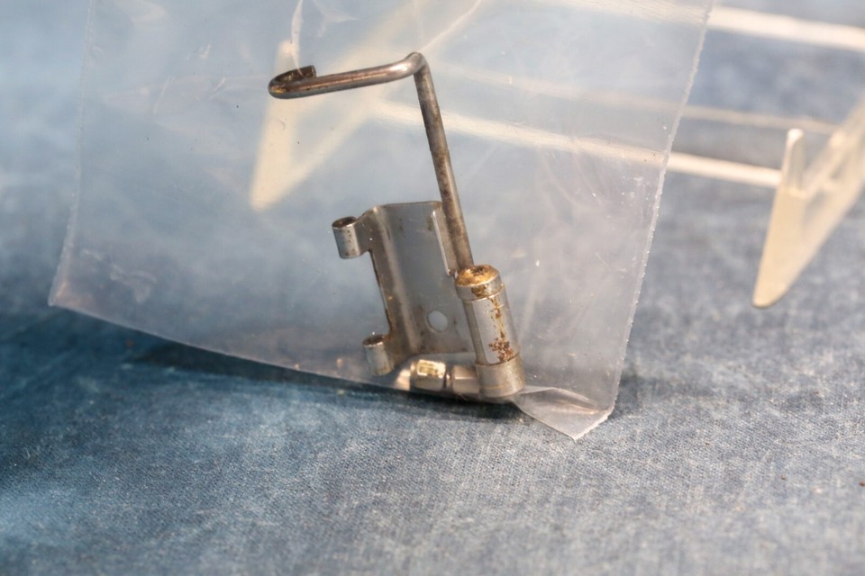 Graflex 4x5 Crown Speed Graphic Shutter cable end attachment for paddle ...