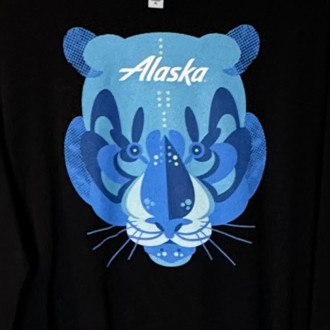 Alaska Airlines Logo US Aviation Black Long sleeve T-… - Gem