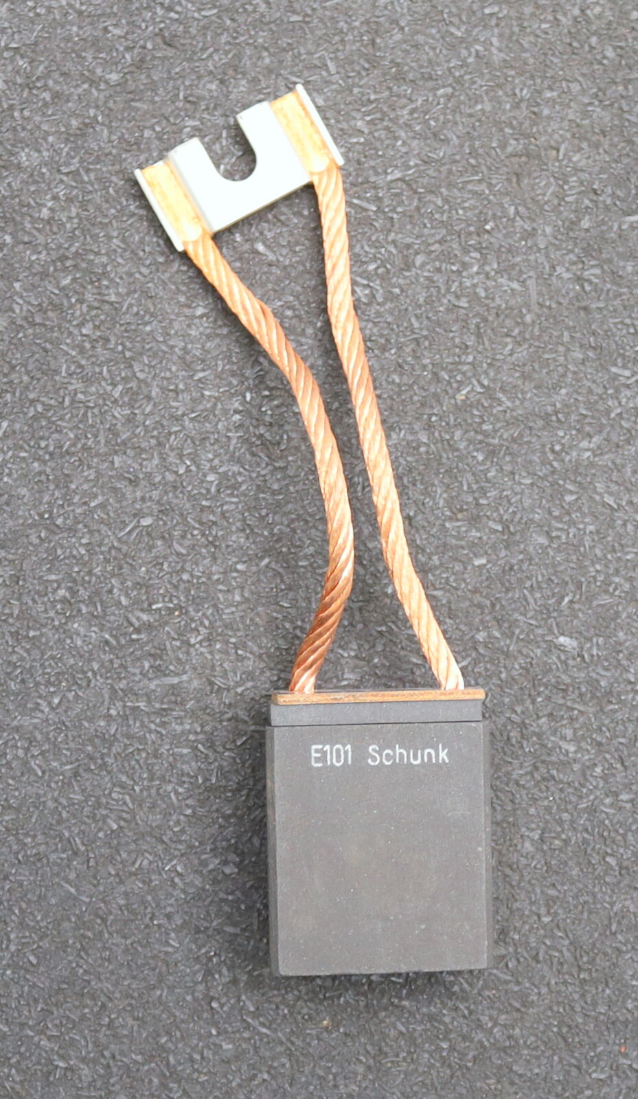 SCHUNK Montierte Zwillings-Kohlebürste E101 20x32x40mm(t x a x r) mit Kabelschuh | eBay