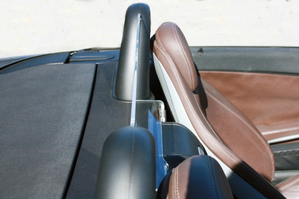 2005-2011 Wind Deflector fits Mercedes SLK R171 Windscreen Illumination ...