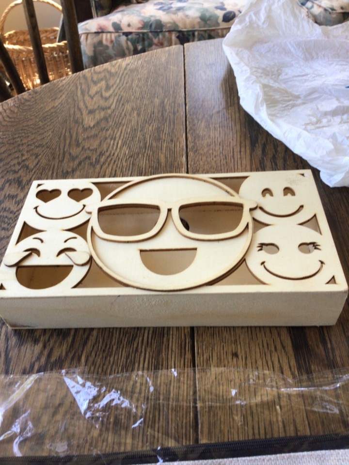 Lot Smiley Face items-3 pin/ buttons+ mug+insulated tumbler+tote+wall ...