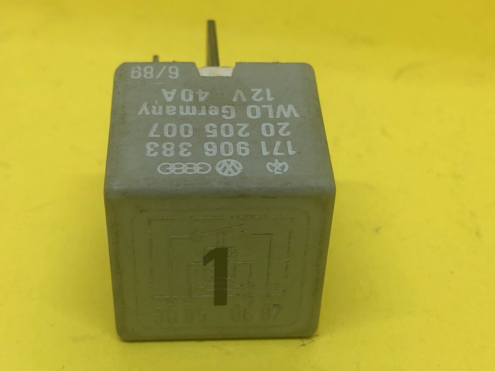 Volkswagen VW AUDI Seat SKODA Relay 1 171906383 171 906 383 for sale ...