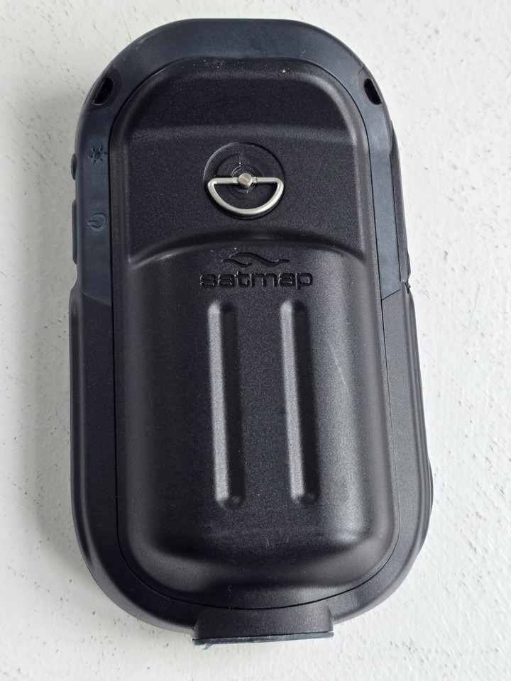 Satmap Active 10 GPS with Great Britain Map + Case No Charger! Fully ...