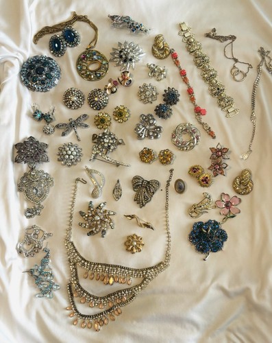 Huge Lot Vtg Mostly Missing Rhinestone Jewelry For Craft Harvest Repair ...