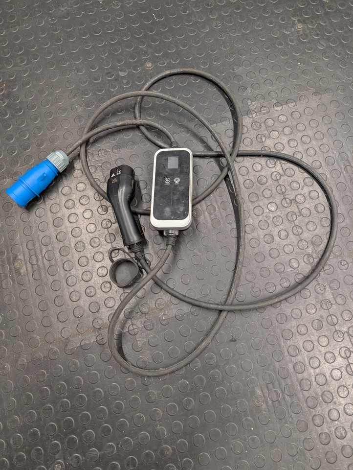 EV Charger 7kW Type 2, 5M Electric Car Charger Delay Timer Commando ...