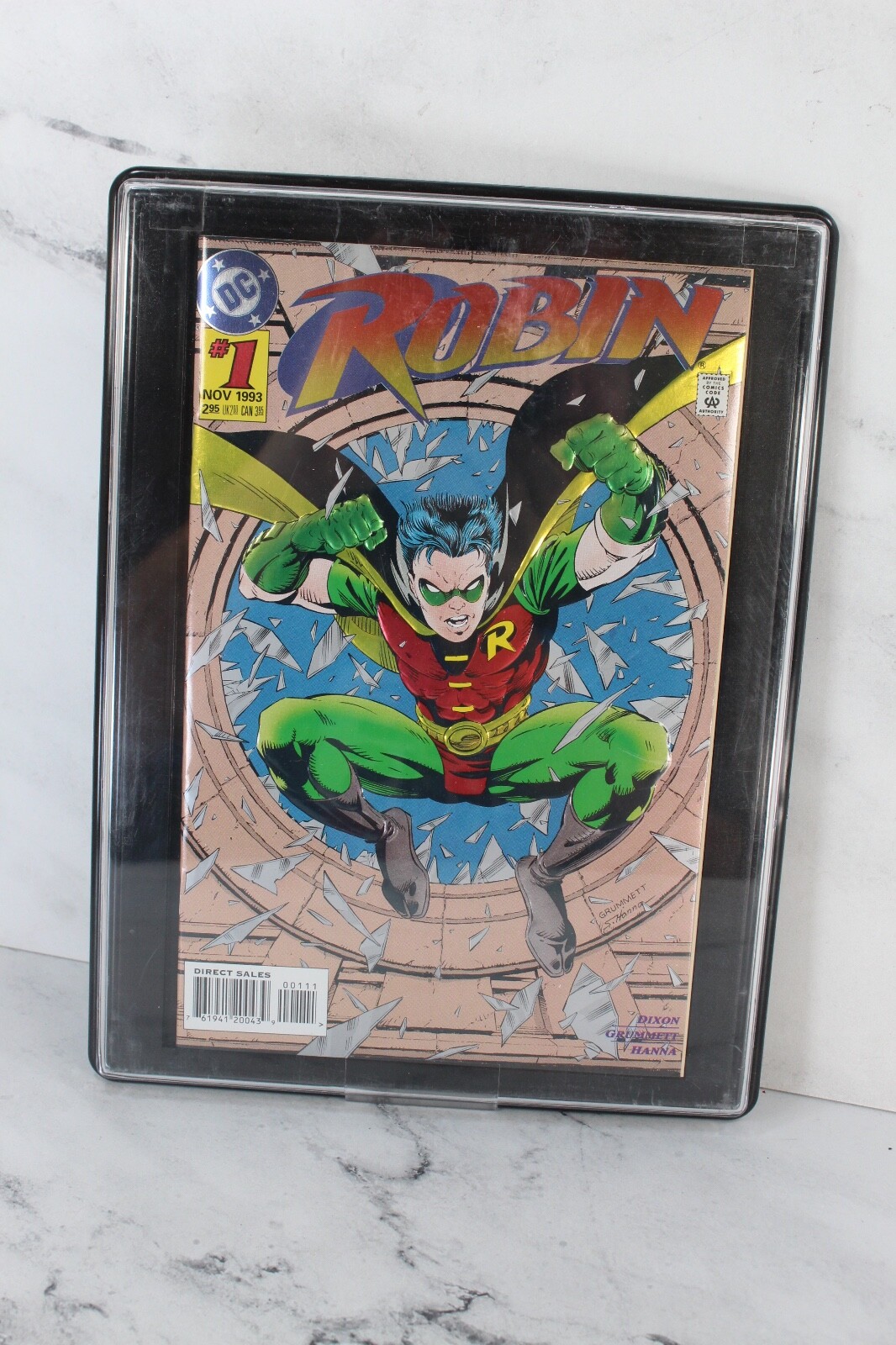 ROBIN # 1 * FOIL EMBOSSED COVER * DC COMICS 1993 with beautiful hanging ...