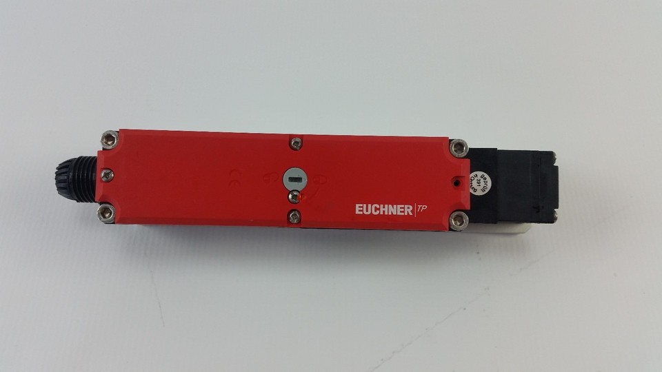 EUCHNER TP4-4141A024M SAFETY SWITCH INTERLOCK. | eBay