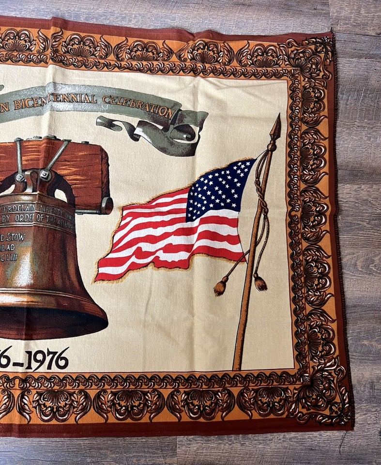 VINTAGE 59” X 40” AMERICAN BICENTENNIAL CELEBRATION WALL HANGING RUG ...