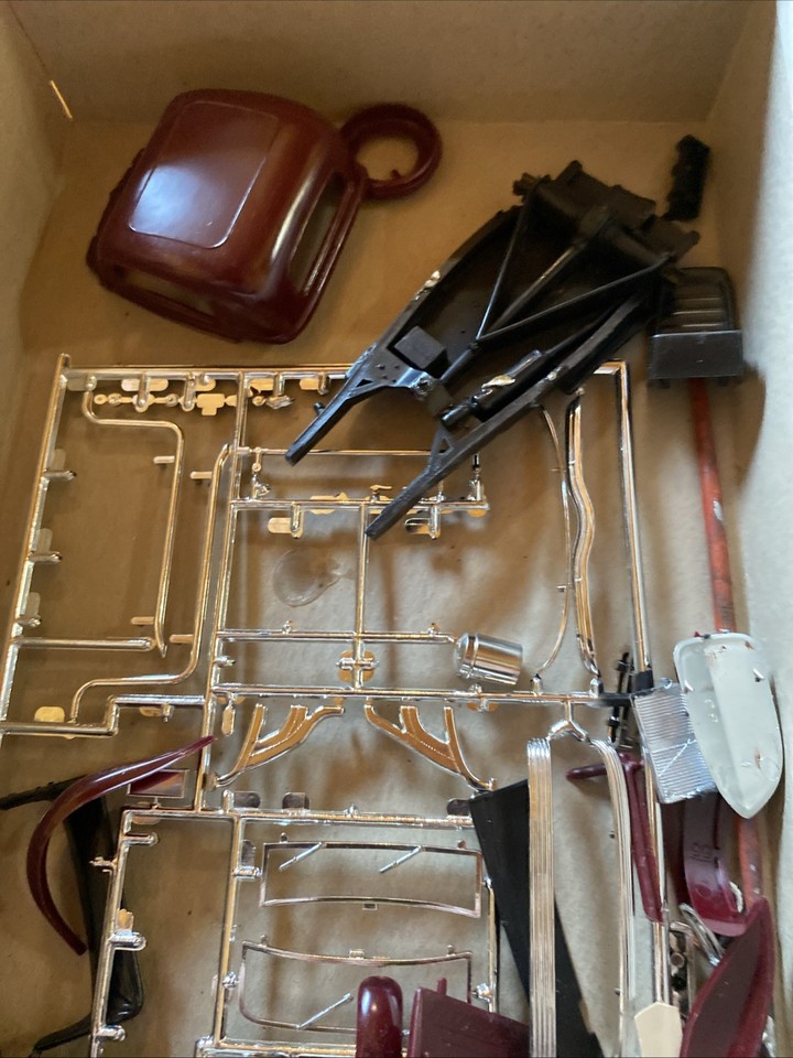Vintage 1962 Plastic Model Kit Monogram 1934 Ford Coupe Convertible Kit ...