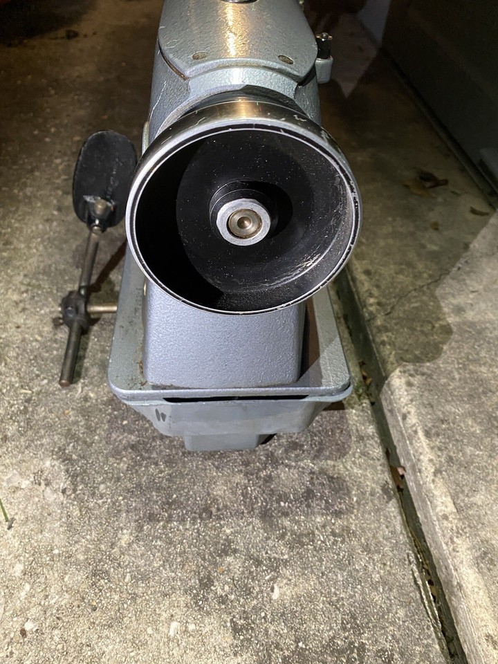 Singer 281-3 Industrial Sewing Machine - Heavy Duty Leather & Thick ...