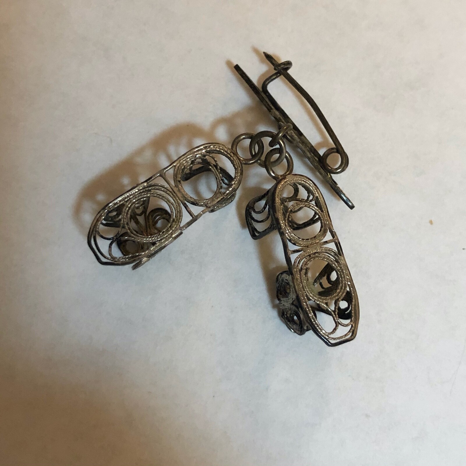 Antique Silver Metal Wire Ornate Fancy Filigree Sanda… - Gem