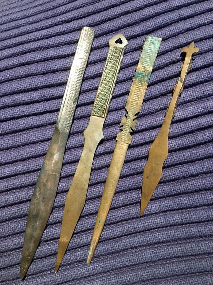 Lot 4 X WW1 WW2 Grabenarbeit Trench Art GRANATSPLITTER Führungsring ...