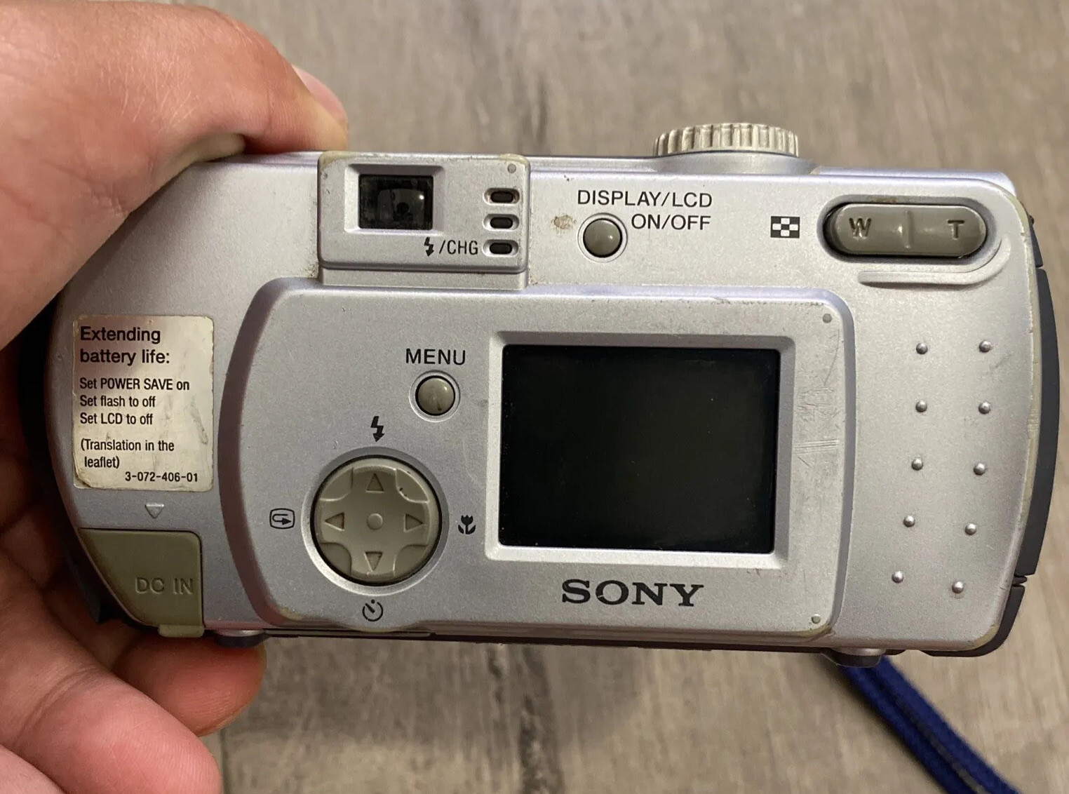 Sony Cyber-shot DSC-D700 1.5MP Digital Camera - Silver for sale online ...