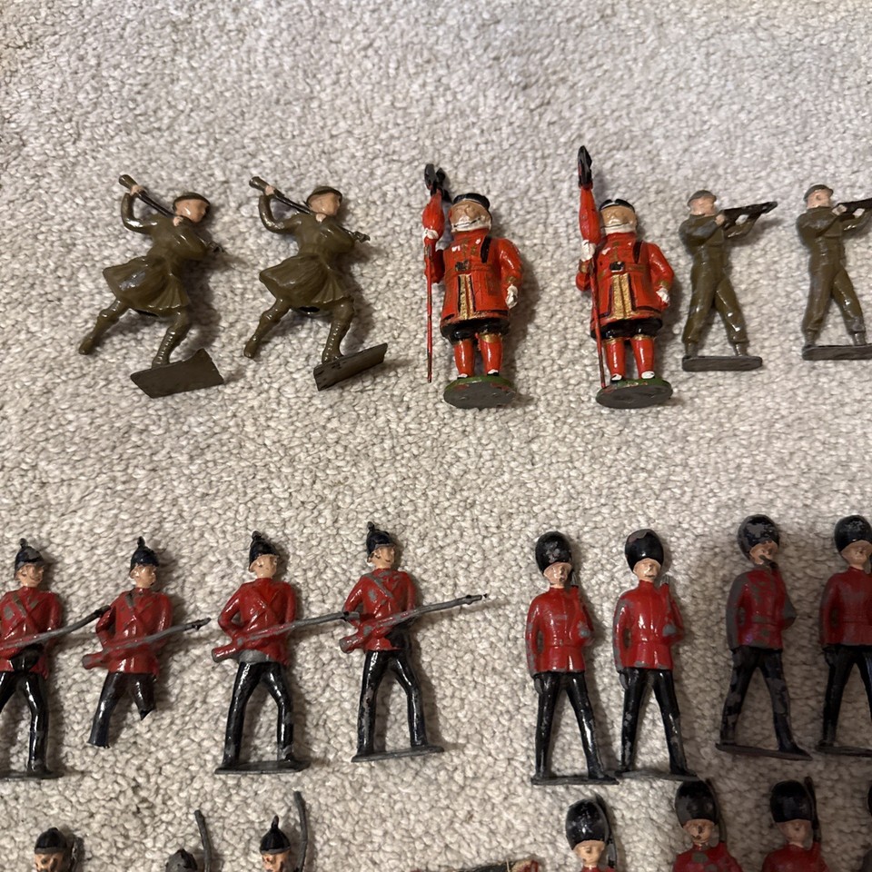 Britains Metal Military Figures Vintage 56 soldiers 7 Horses Army ...