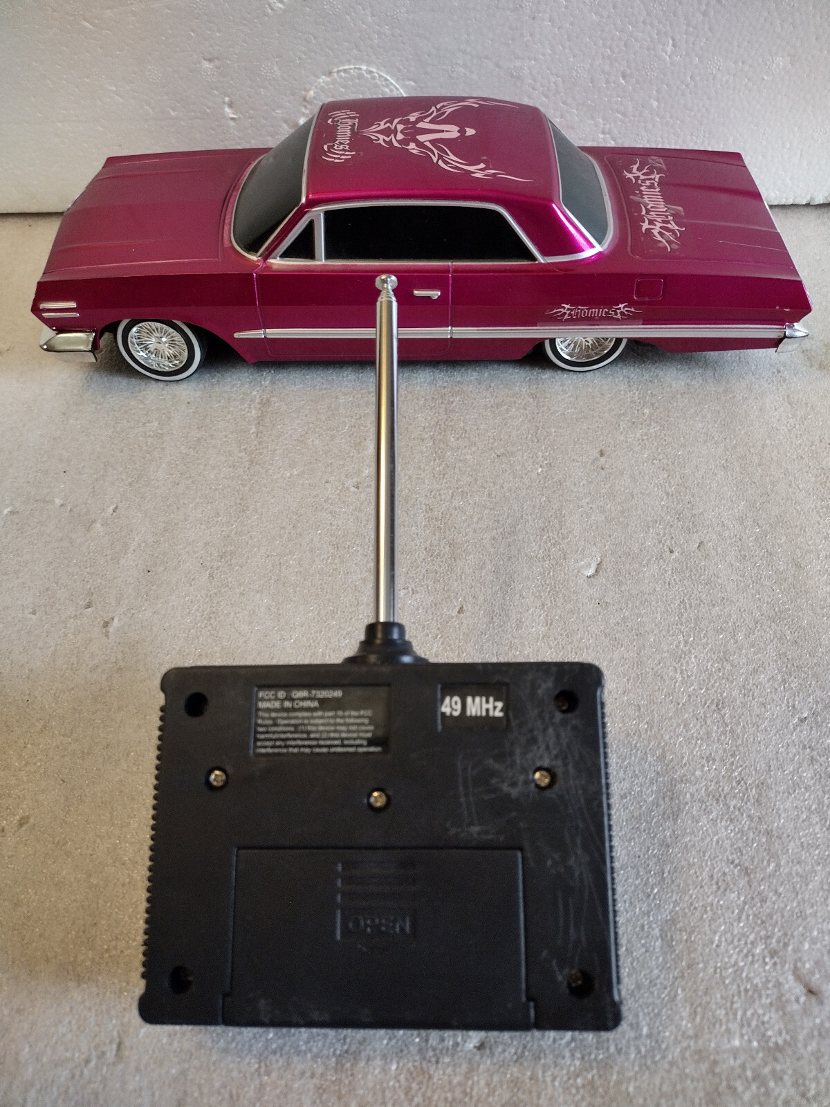 Lindberg 63 Impala Homie Hoppers Remote Control 1/18 Scale Works ...