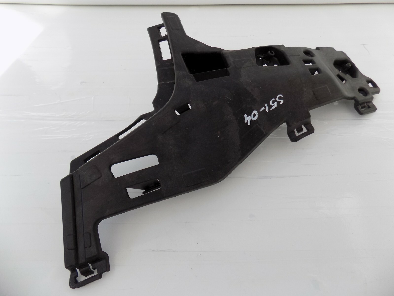 VOLVO V60 S60 II 2010-2018 FRONT BUMPER LEFT BRACKET SUPPORT 31455652 ...