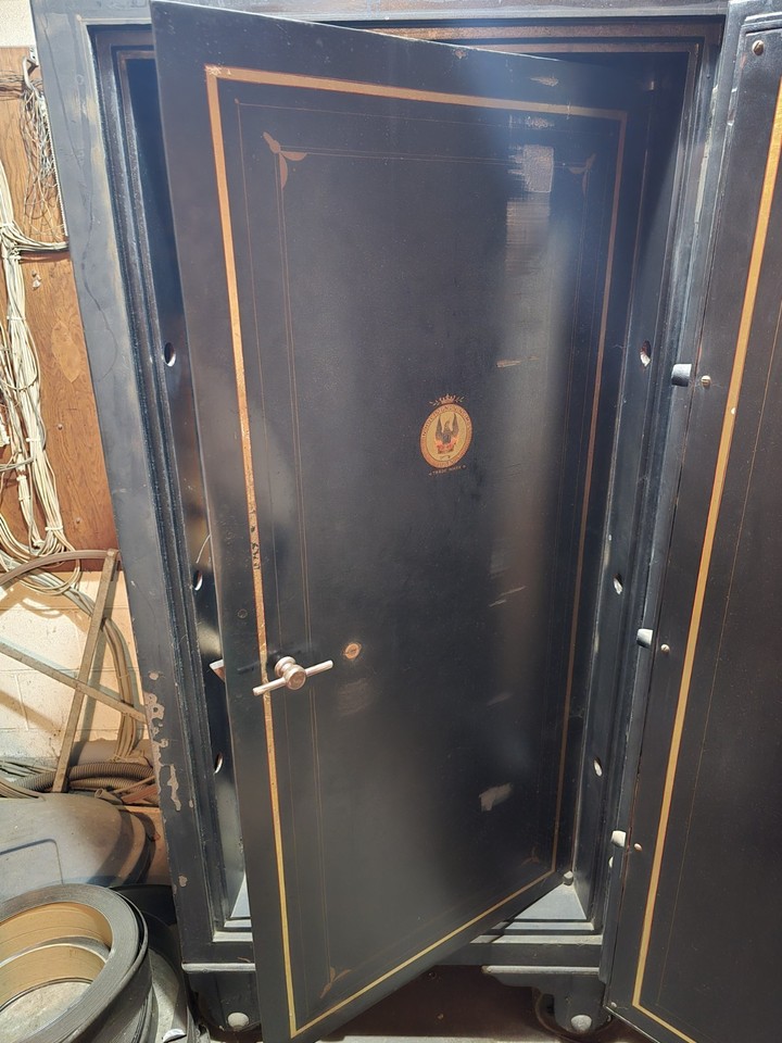 Antique Victor Safe (Large) | eBay