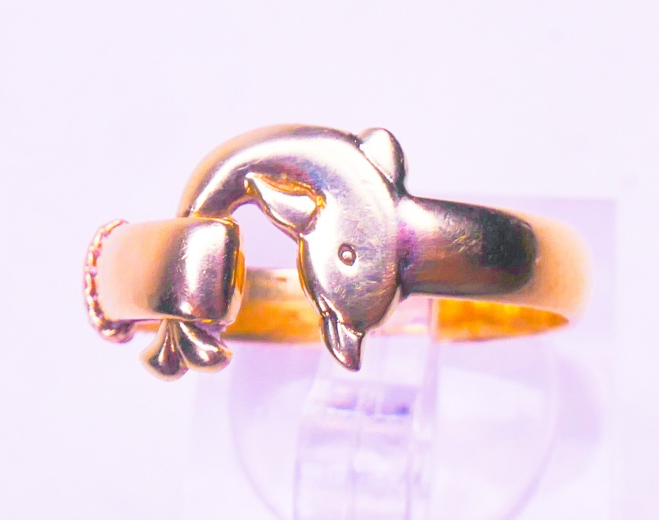 Vintage 14K Yellow Gold Dolphin Rope Accent Wide Band Ring Size 6.5 3. ...