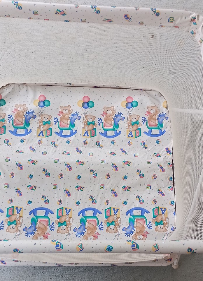 Vintage 1980's Graco Extra Large Baby Playard This Print Is Extremely ...