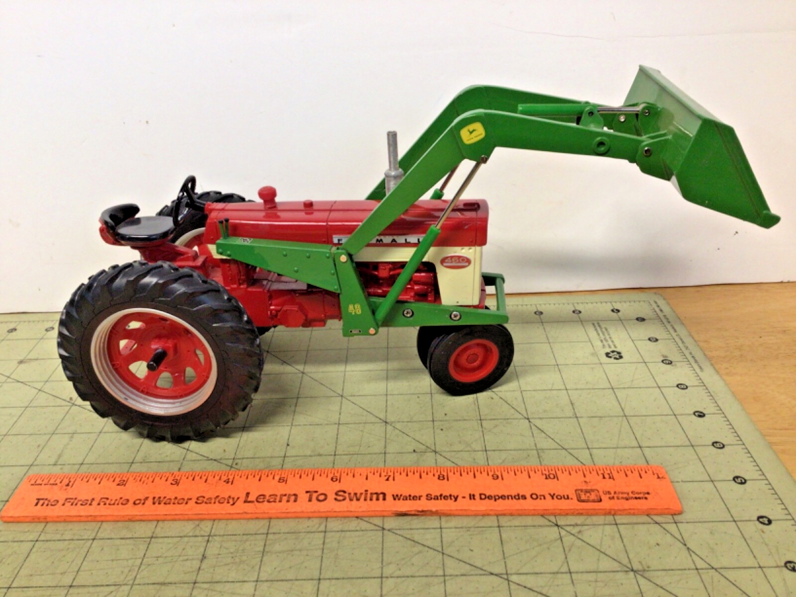 Custom 1/16 scale Farmall 460 tractor with a John deere 48 loader | eBay
