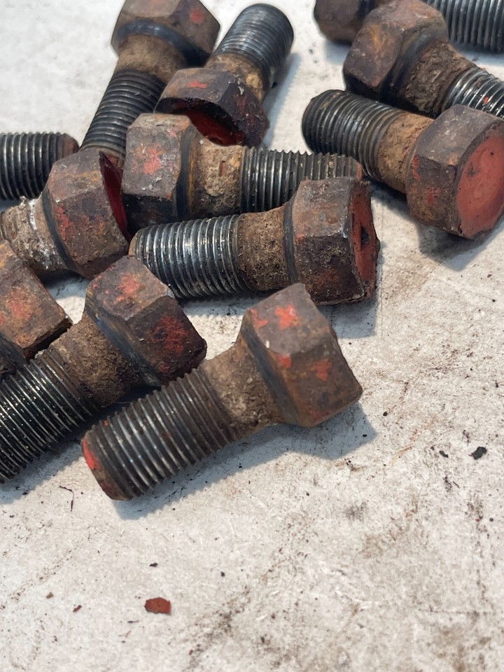 1965 Case 931 Tractor Front Lug Bolts 930 | eBay