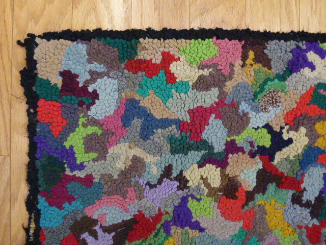 ANTIQUE PRIMITIVE FOLK ART Hand Hooked Rug on Burlap FARM HOUSE or ...