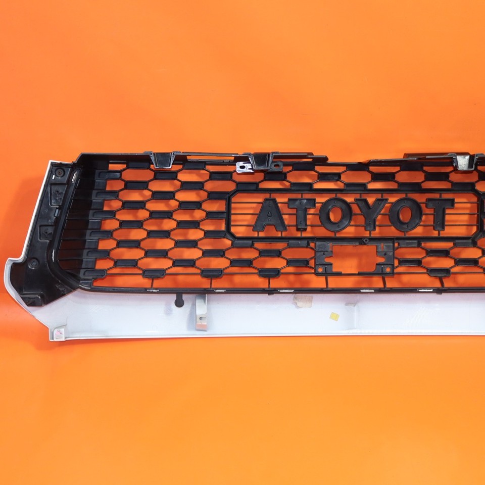 TOYOTA TUNDRA TRD PRO GRILLE 2019 2020 2021 53101-0C070 OEM DAMAGED | eBay