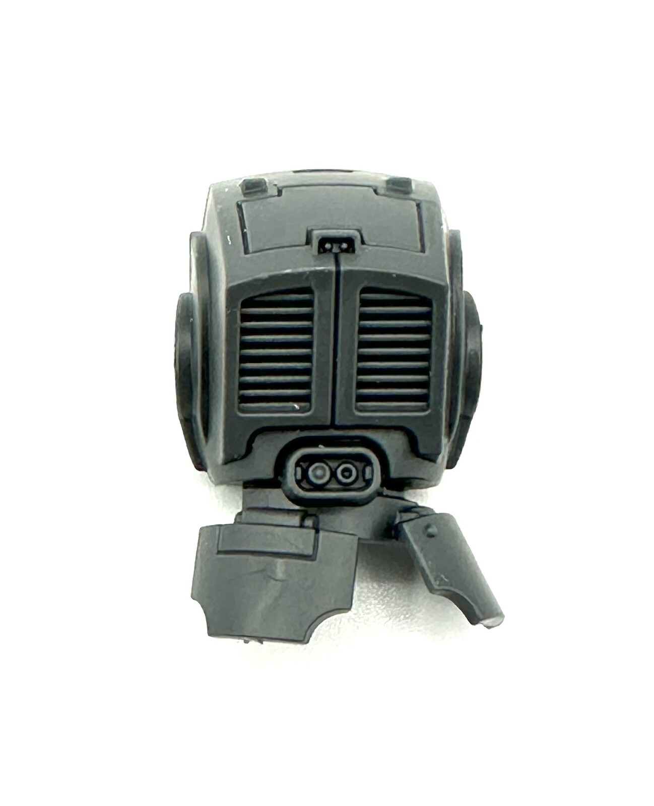 Warhammer 40k: Space Marines Captain In Terminator Armor Bits Back Vent ...