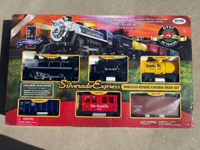 EZTEC 46 PIECE TRAIN SET, Silverado Express With Over 25 Feet of Tracks ...