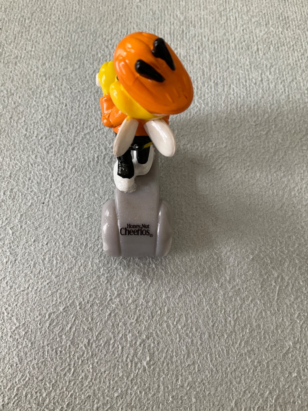 Geneal Mills Honey Nut Cheerios Bee on Scooter Cereal Prize | eBay