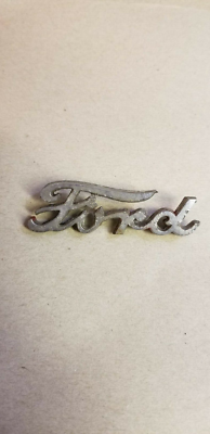Vintage Script Ford Emblem ~ Ford Deluxe Part no. 01A16606B (Lot 806 ...