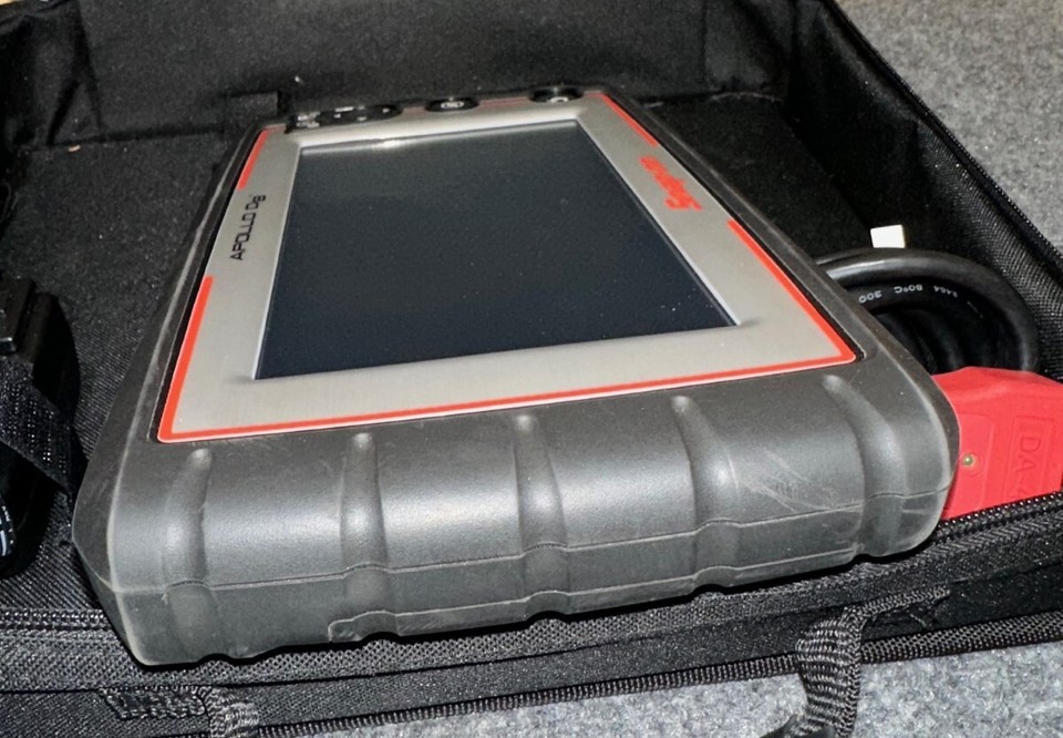 SNAP-ON APOLLO D8 DIAGNOSTIC SCAN TOOL 19.2 EESC333 IN CASE | eBay