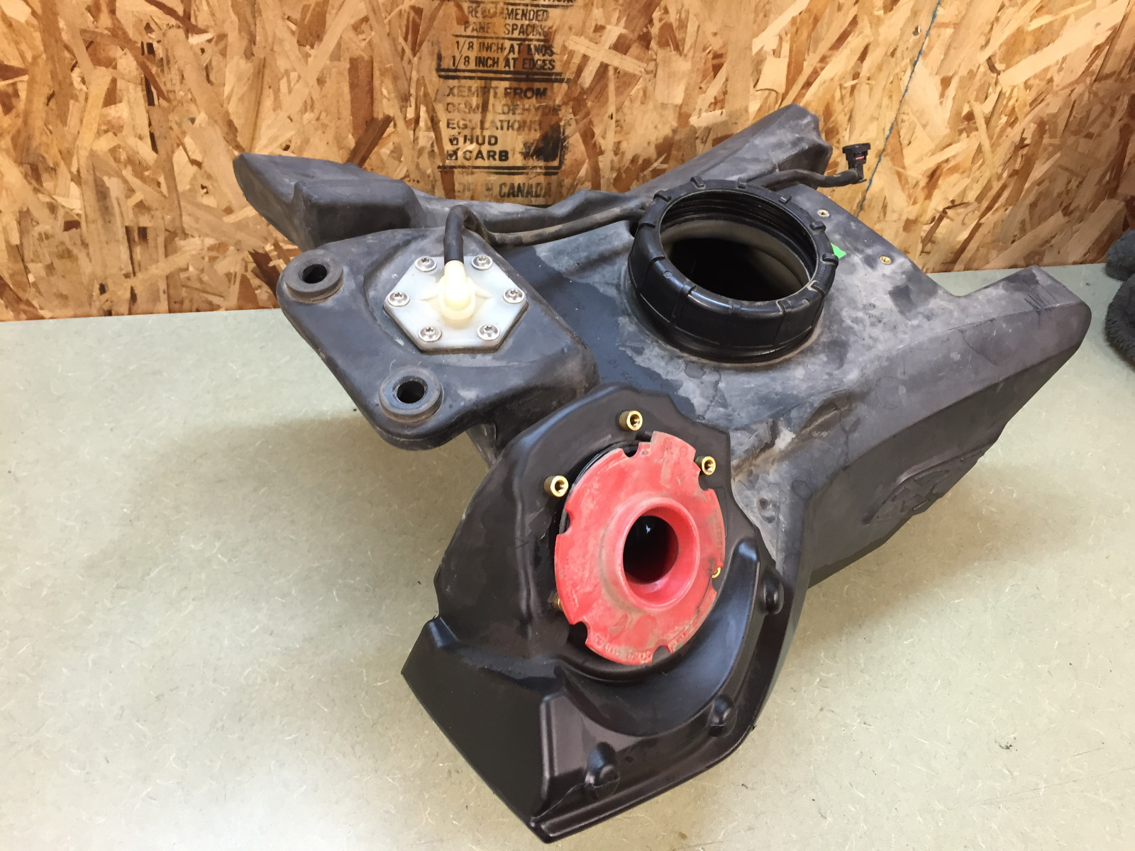 2010-2016 BMW F650GS F 650 GS SERATO FUEL TANK GAS TANK PETROL ...