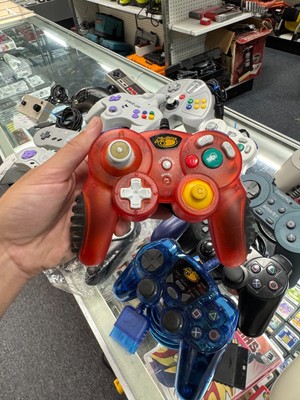Mad Catz Nintendo GameCube Controller Clear Orange - Excellent ...