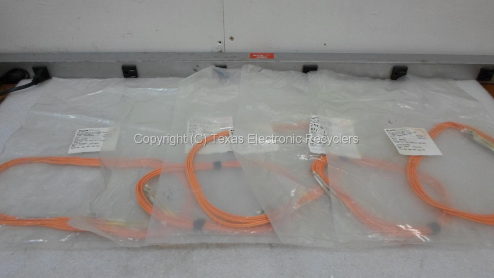 Qty 5 - TYCO 1693053-1 C/A LC-LC Duplex 50/125 Fiber Optic Cable | eBay