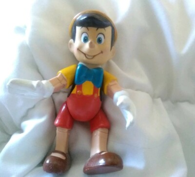 1968 VINTAGE PINOCCHIO PLASTIC MOVEABLE TOY- WALT DISNEY COLLECTION ...