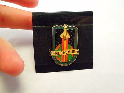 Vintage NASA Space Shuttle Endeavour Commeorative Enamel Pin Colorful ...