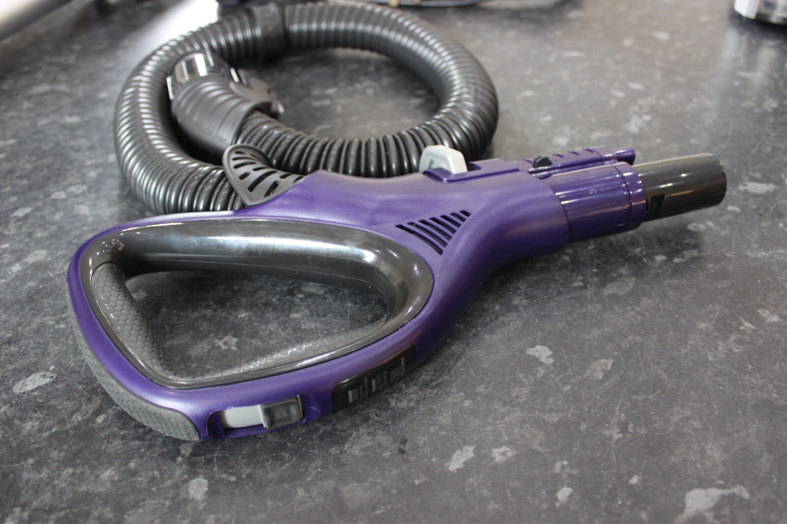 (14) Shark AZ910UK 40 Vacuum Cleaner Spares: Hose, Wand, Bin, Brush ...