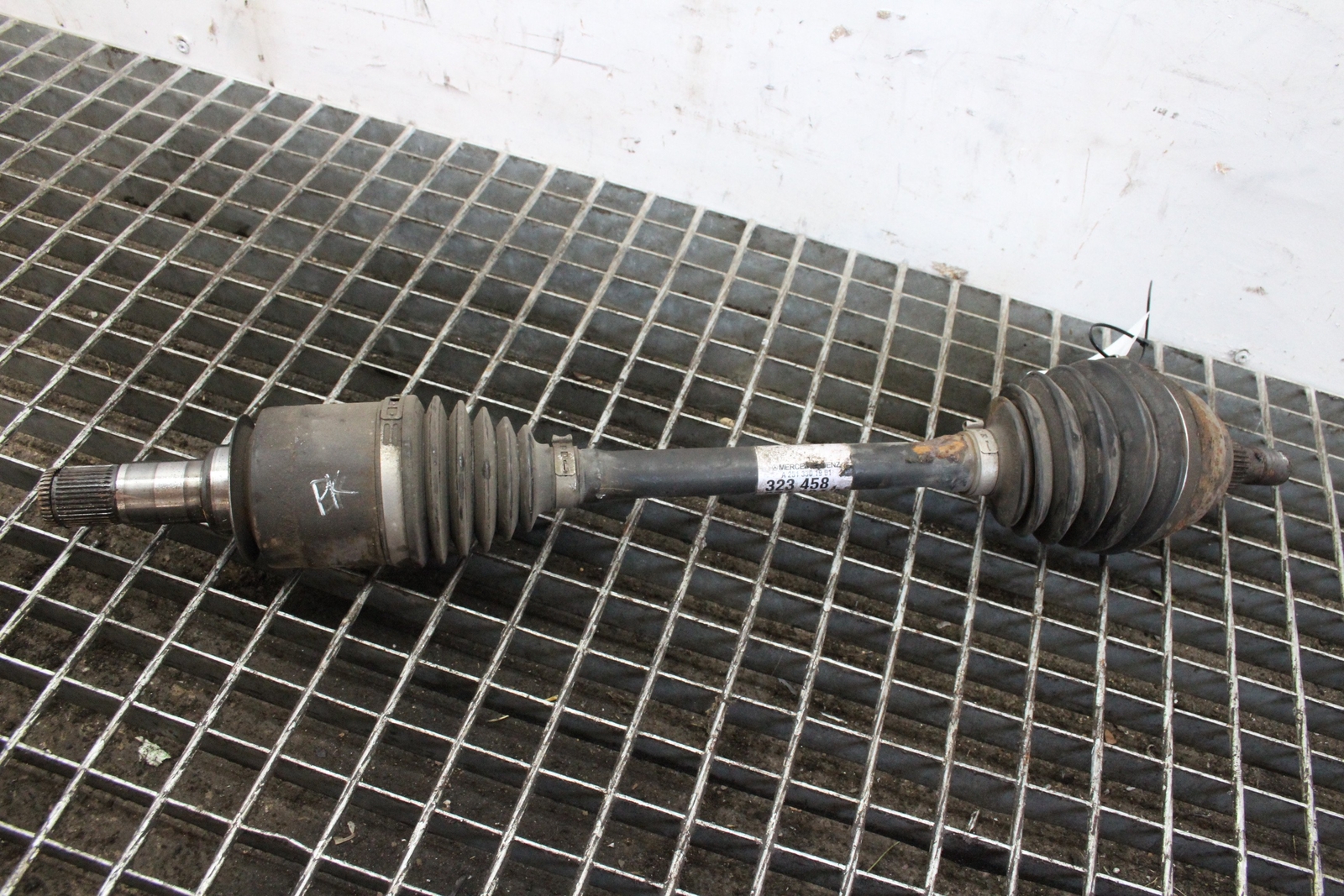 MERCEDES-BENZ R W251 V251 Antriebswelle vorne links A2513301901 3.00 ...