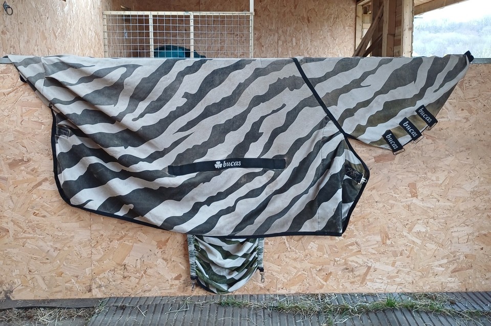 Bucas Buzz Off Zebra Full Neck Fly Rug 6’0” / 72” (Approx 183cm) | eBay UK