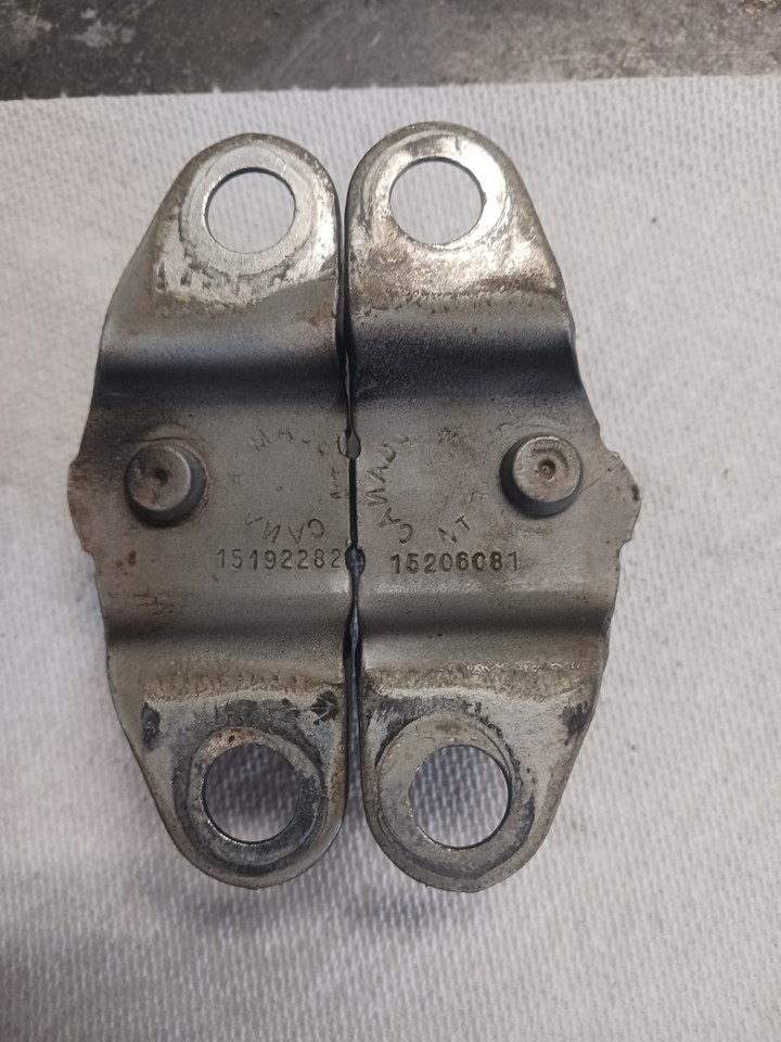 OEM Tail Gate Hinges Set for 99-2006 Silverado / Sierra #15192282 ...