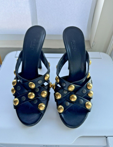 Gold Gucci Heels Size 8 - Gem Gold Gucci Heels Size 8 - Gem