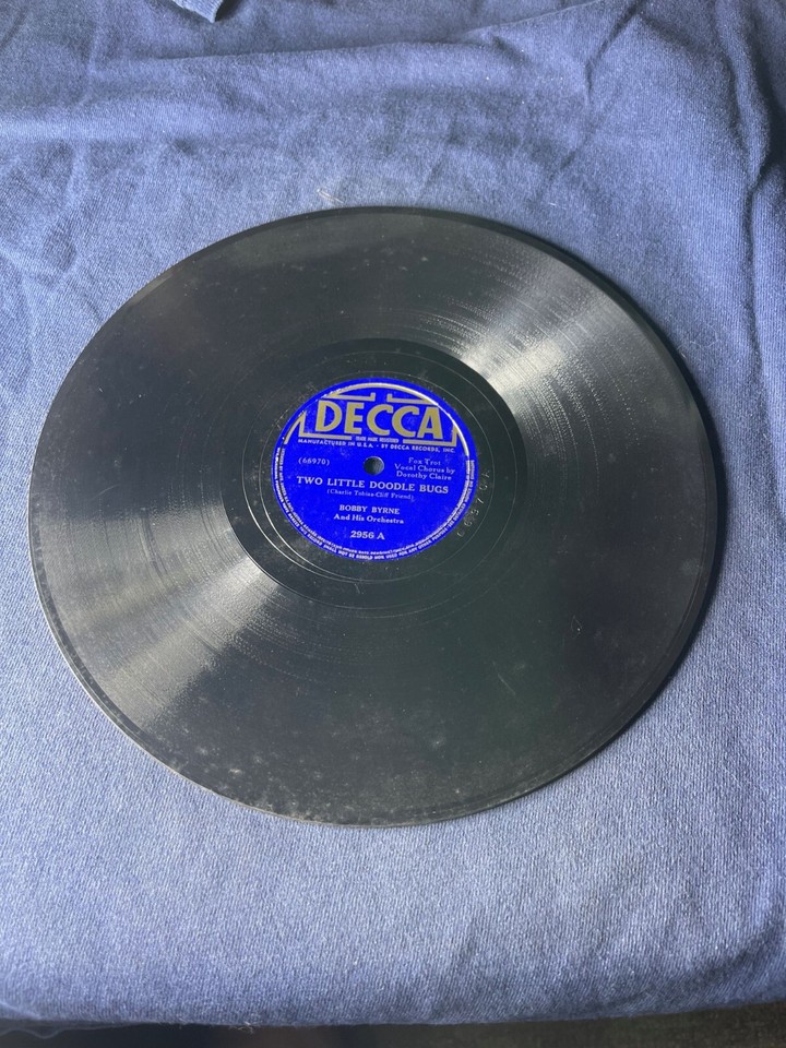 DECCA Record 78 rpm 2956 CANT WE BE FRIENDS / TWO LITTLE DOODLE BUGS | eBay